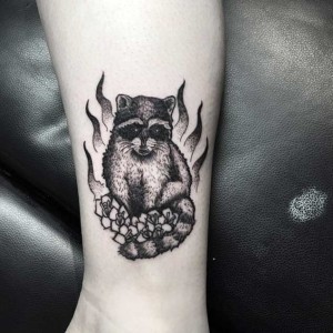 45 Dazzling Dotwork Animal Tattoos - TattooBlend