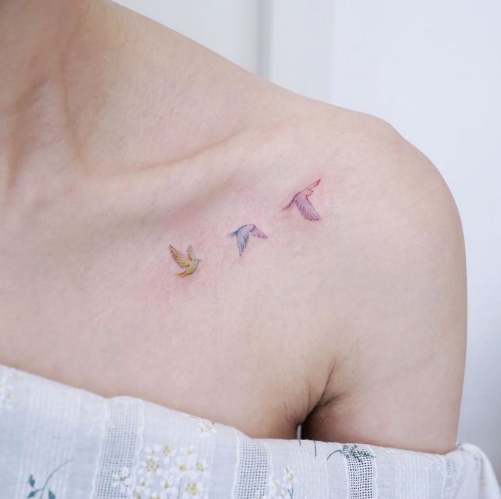 40 Brilliant Tiny Tat Ideas for First Time Inkers - TattooBlend