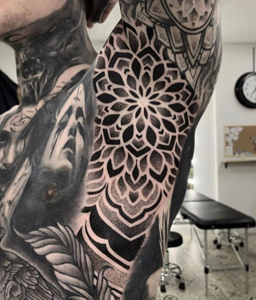 30 Stunning Tattoo Designs for Men - TattooBlend